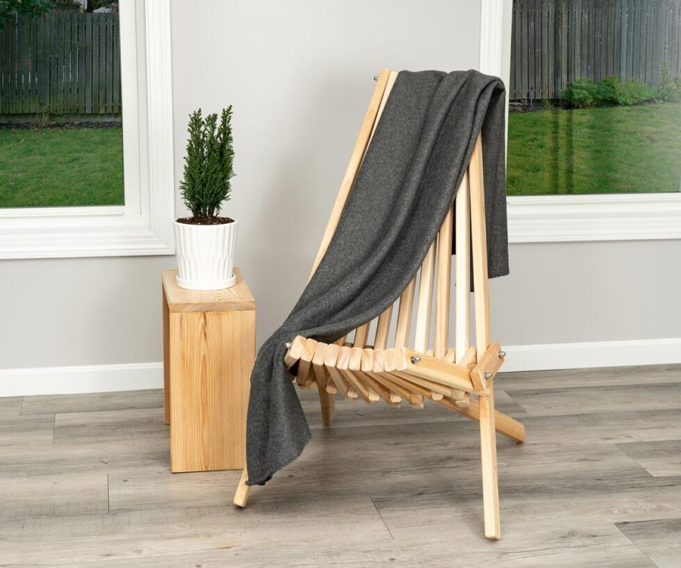 Cricket Chair - Amish Crafted Furniture